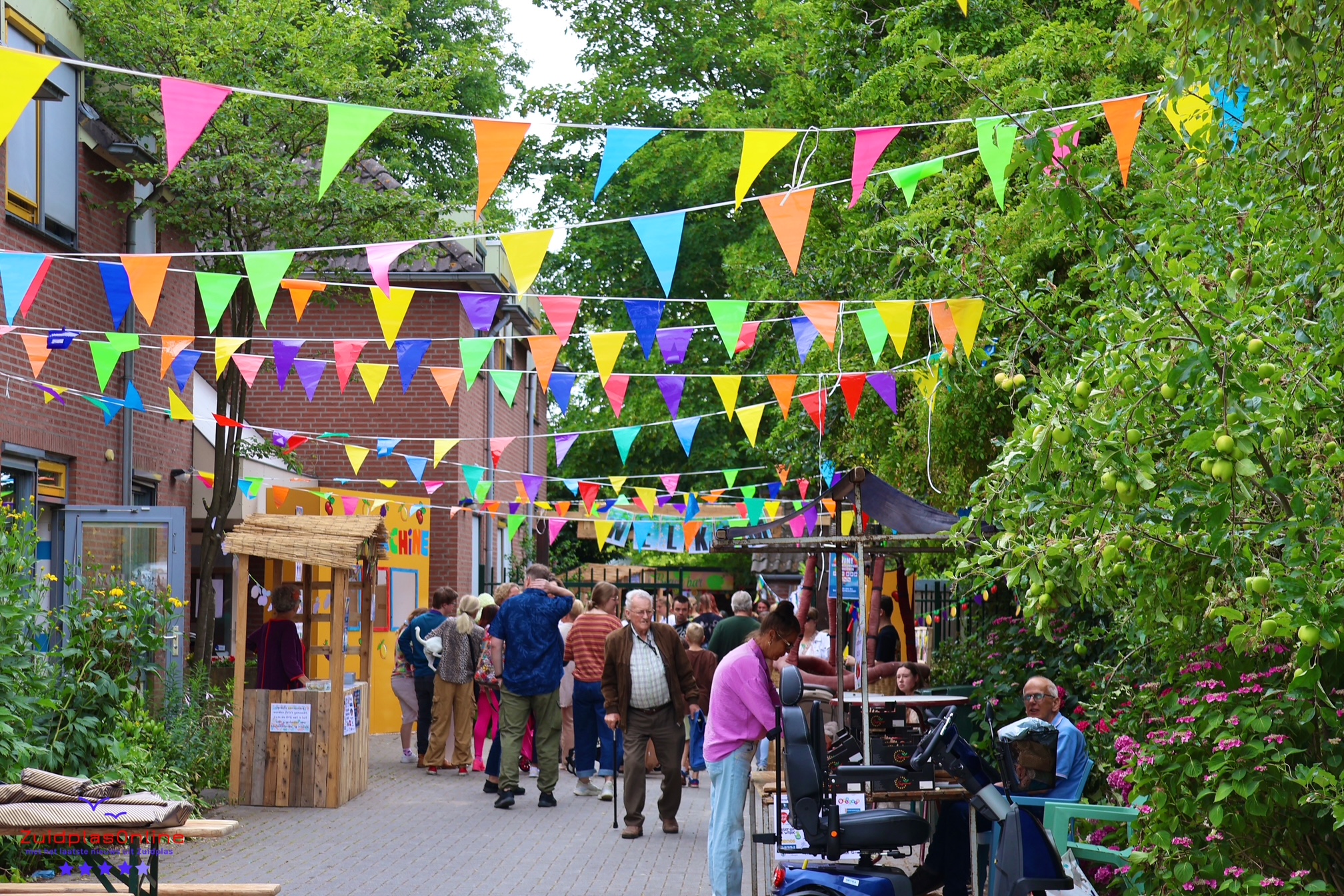 Zomerse gezelligheid op sfeervolle zomermarkt van De Schakel in ...